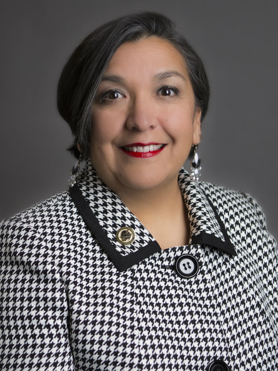 Jessica Jones, MD, MSPH and Rebecca Chavez-Houck, MPA – UAFP